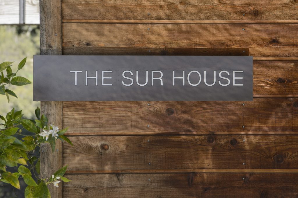 Ventana Big Sur - Monterey Signs